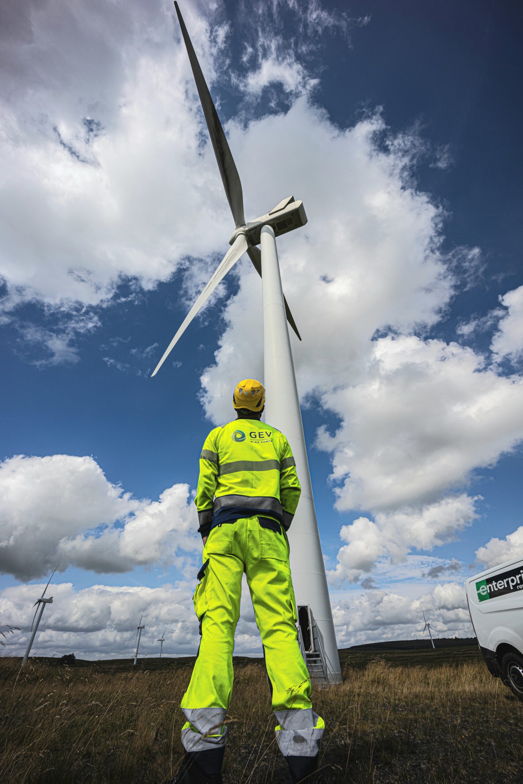 Wind Turbine Technician | Wind Blade Technician | Wind Turbine Services